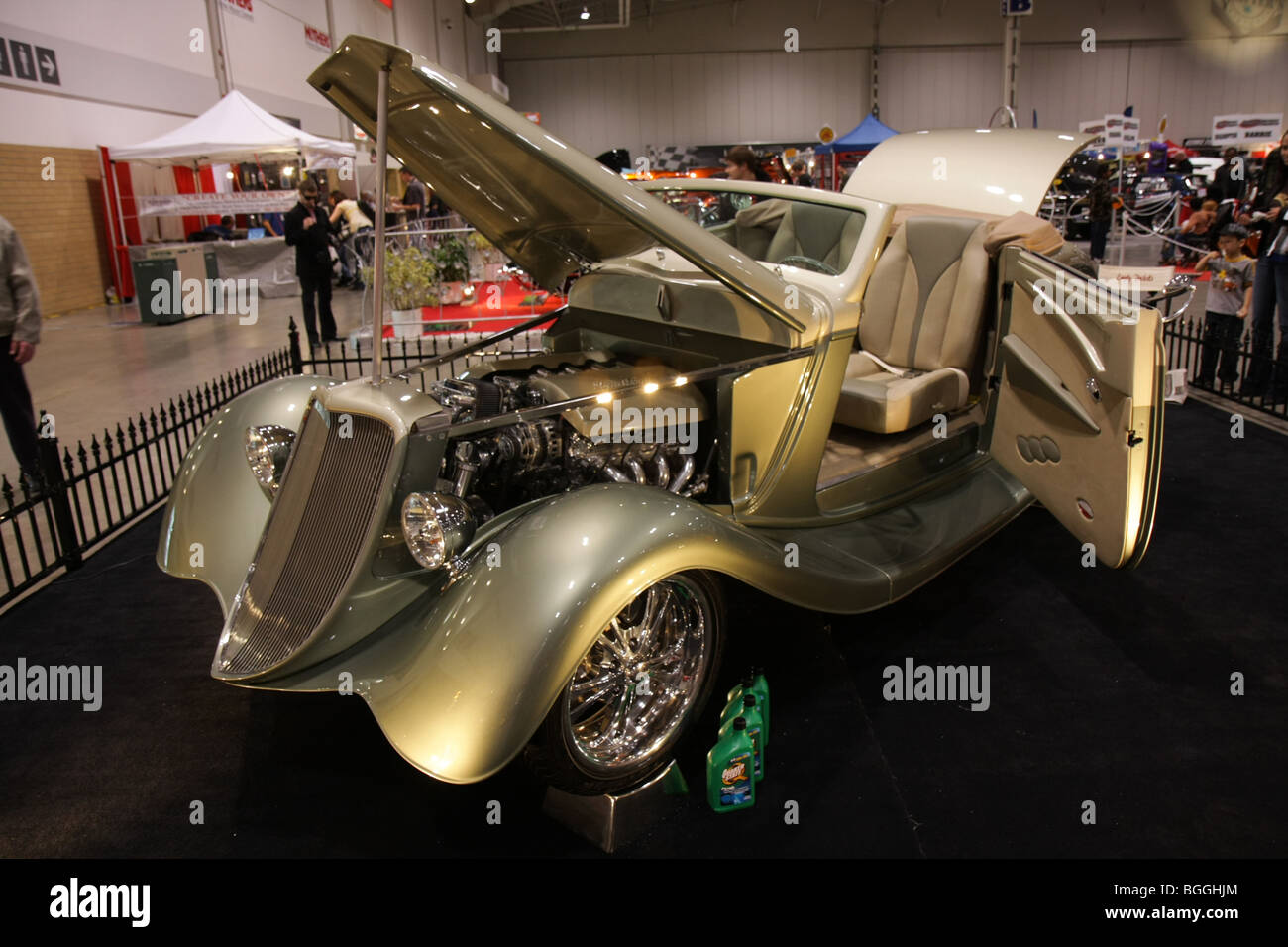 Custom vintage classic American retro cars on display at a car local ...