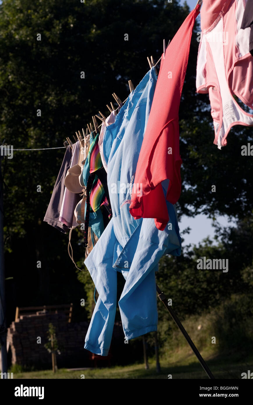 clothes hanging on washing line Stock Photo - Alamy