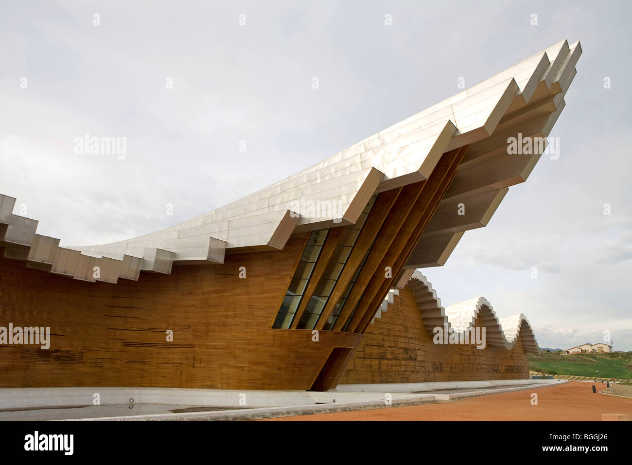 Winery building exterior hi-res stock photography and images - Alamy
