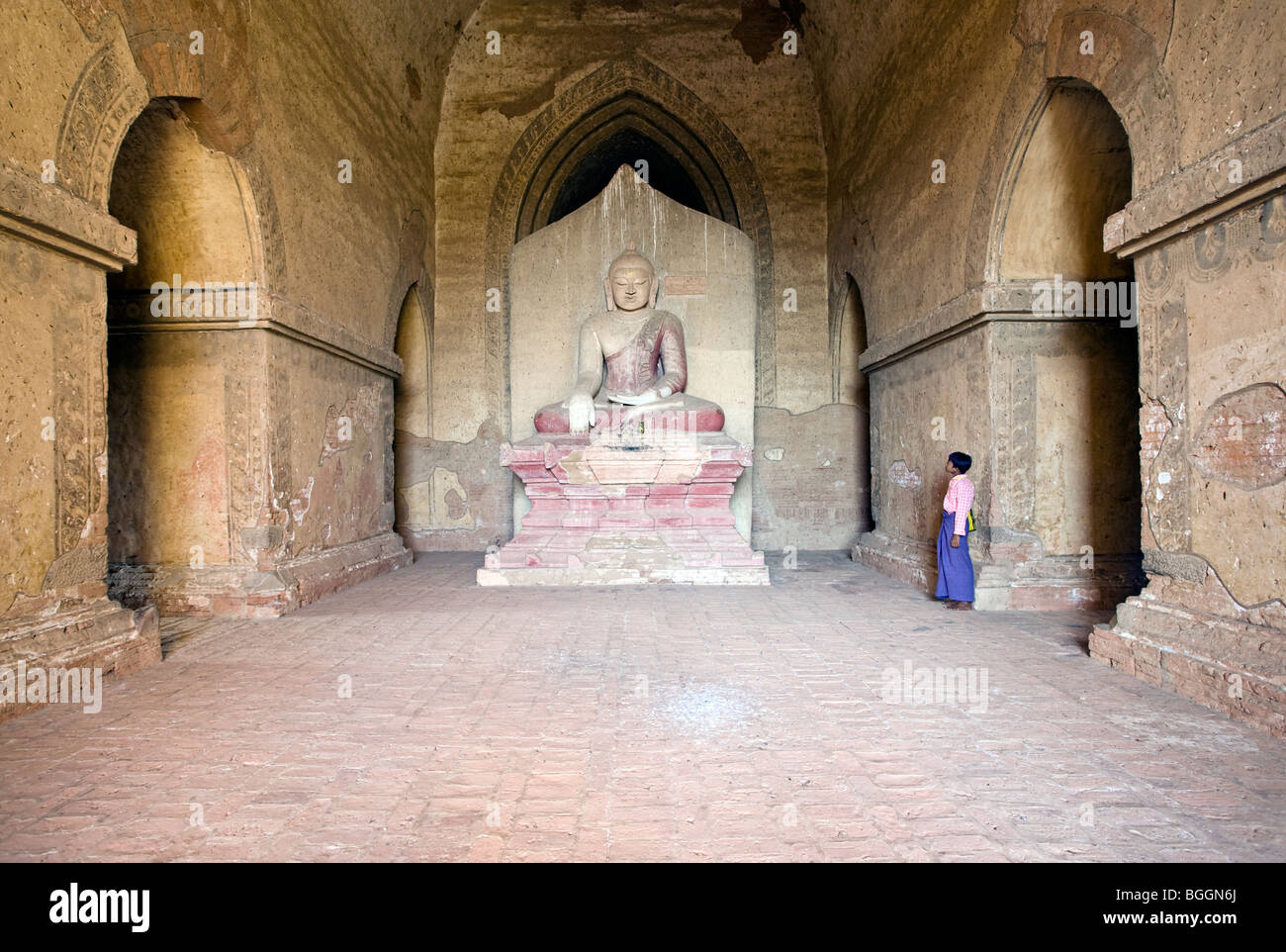 Boy buddha hi-res stock photography and images - Alamy