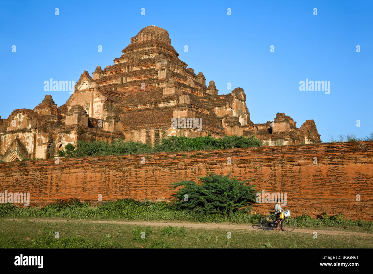 Dhammayangyi Temple. Bagan. Myanmar Stock Photo - Alamy