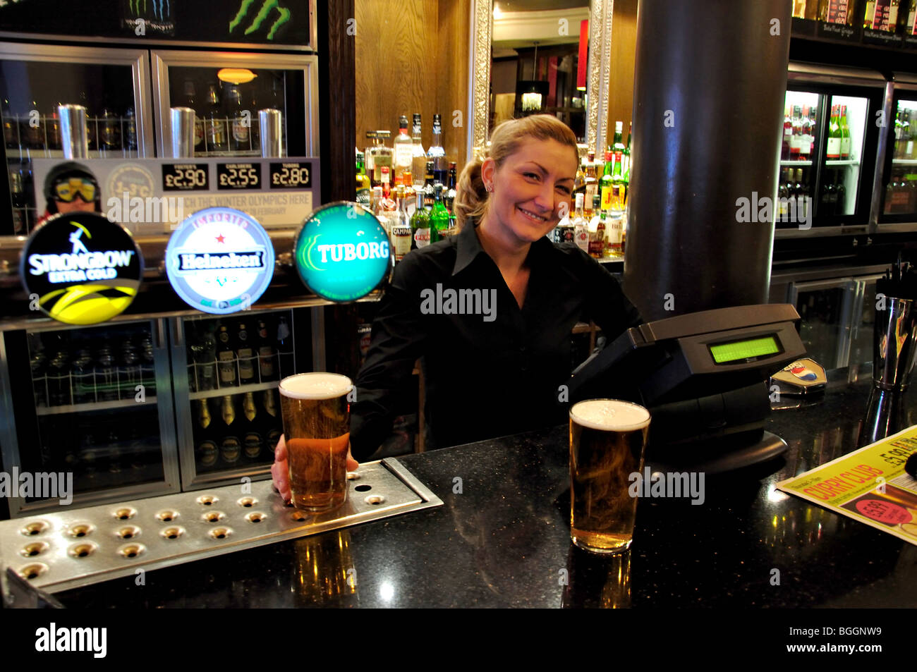 Street barmaid hi-res stock photography and images - Alamy