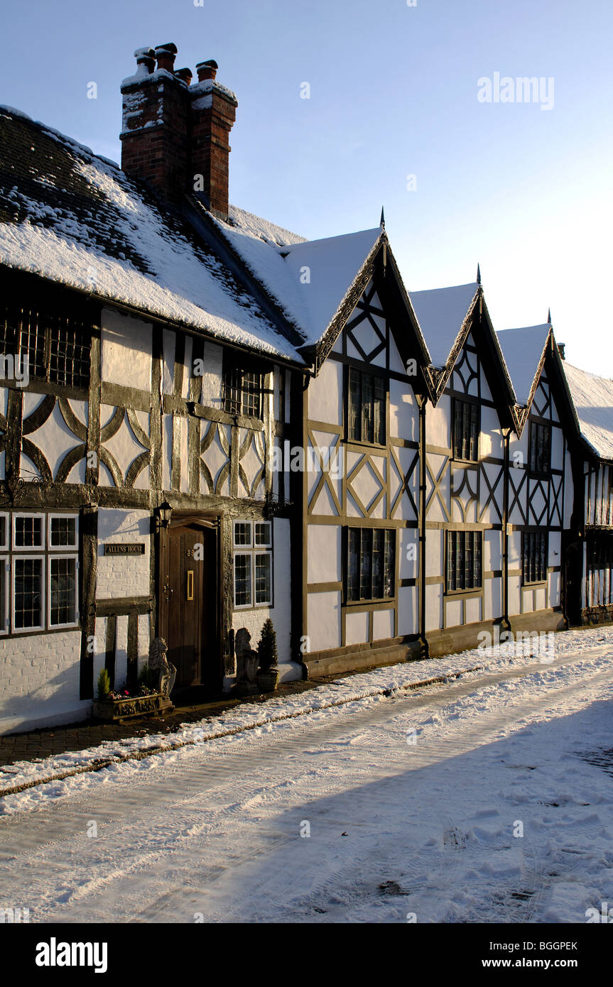 Warwick mill hi-res stock photography and images - Alamy