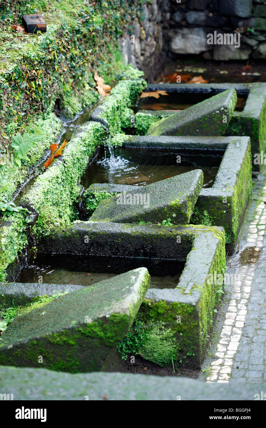 Communal washing basins hi-res stock photography and images - Alamy
