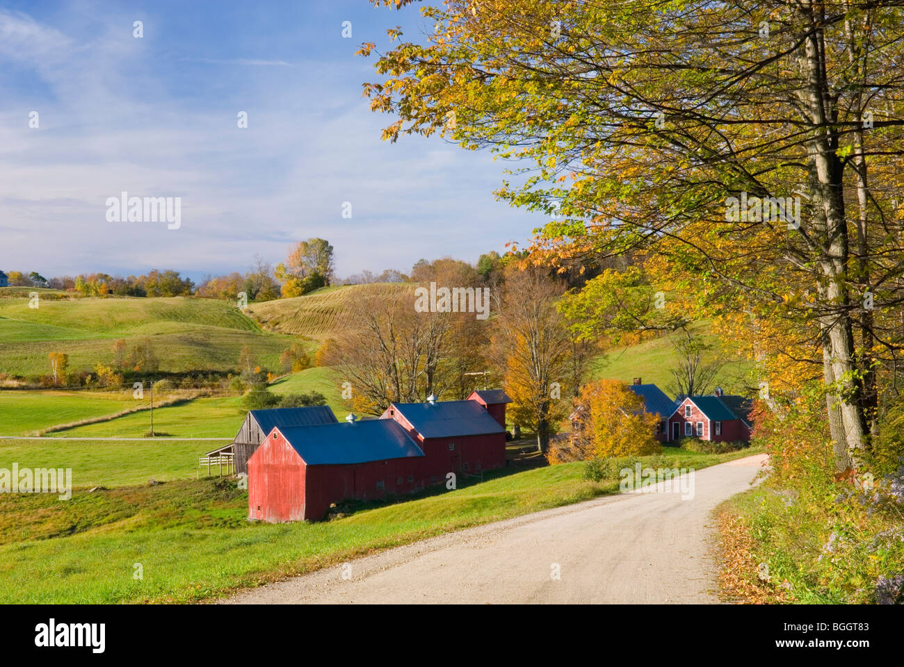 Charming rural roads hi-res stock photography and images - Alamy