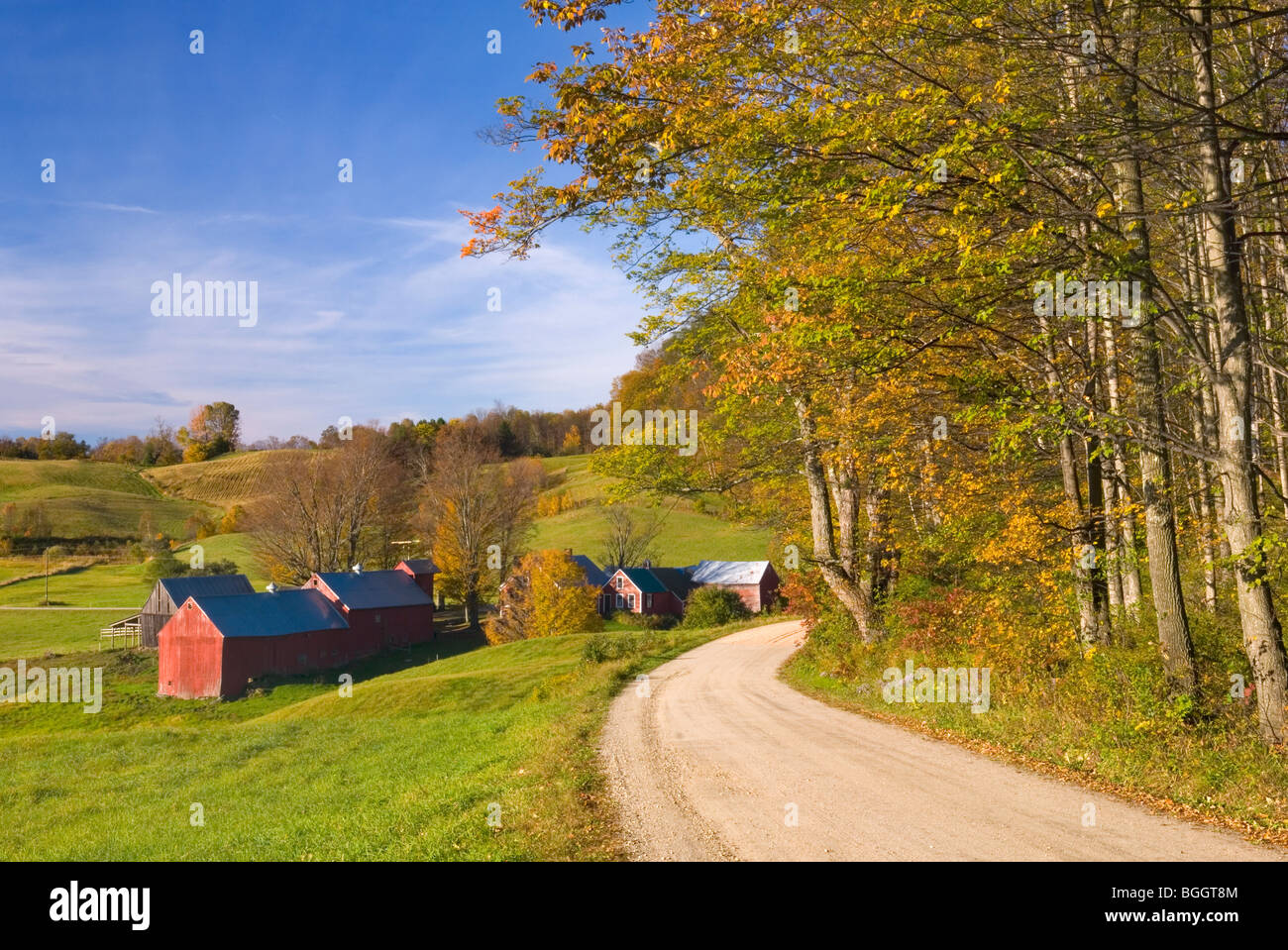 Charming rural roads hi-res stock photography and images - Alamy