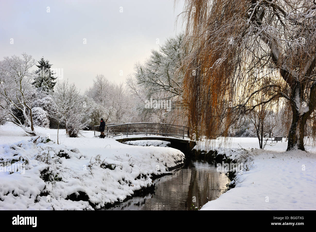 Bridge over the river lea hi-res stock photography and images - Alamy