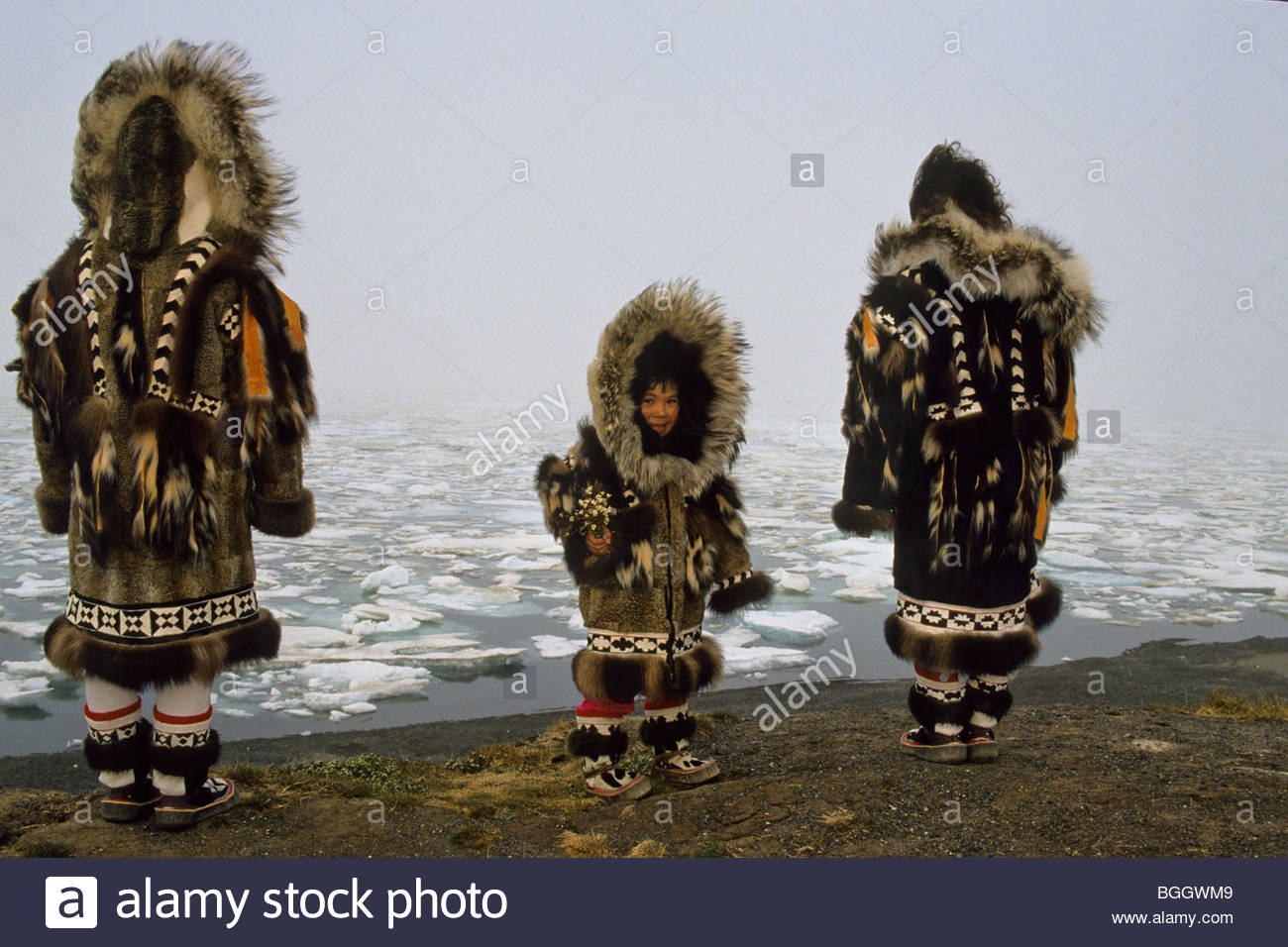 Eskimos Stock Photos & Eskimos Stock Images - Alamy