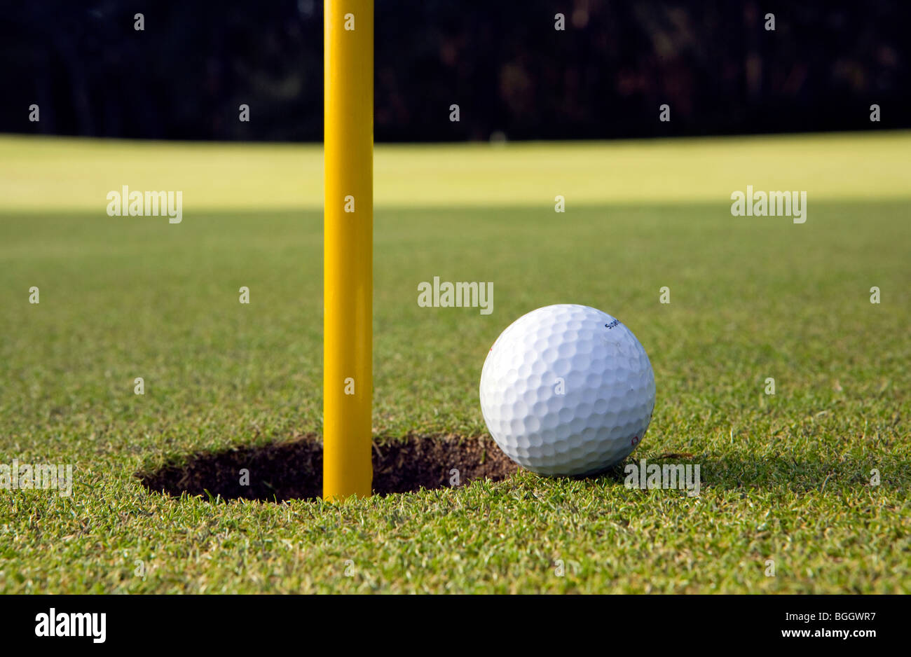 Golf ball hole hi-res stock photography and images - Alamy