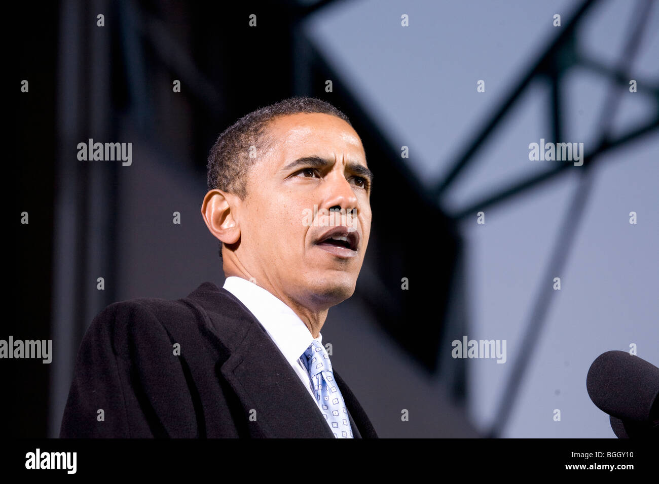 US Senator Barack Obama at Change We Need Presidential rally October 30 ...