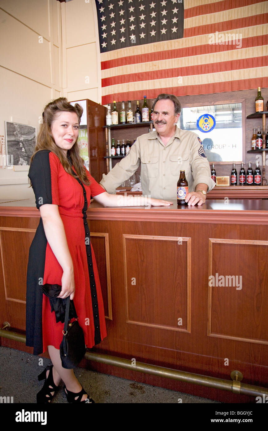 1940s bar hi-res stock photography and images - Alamy