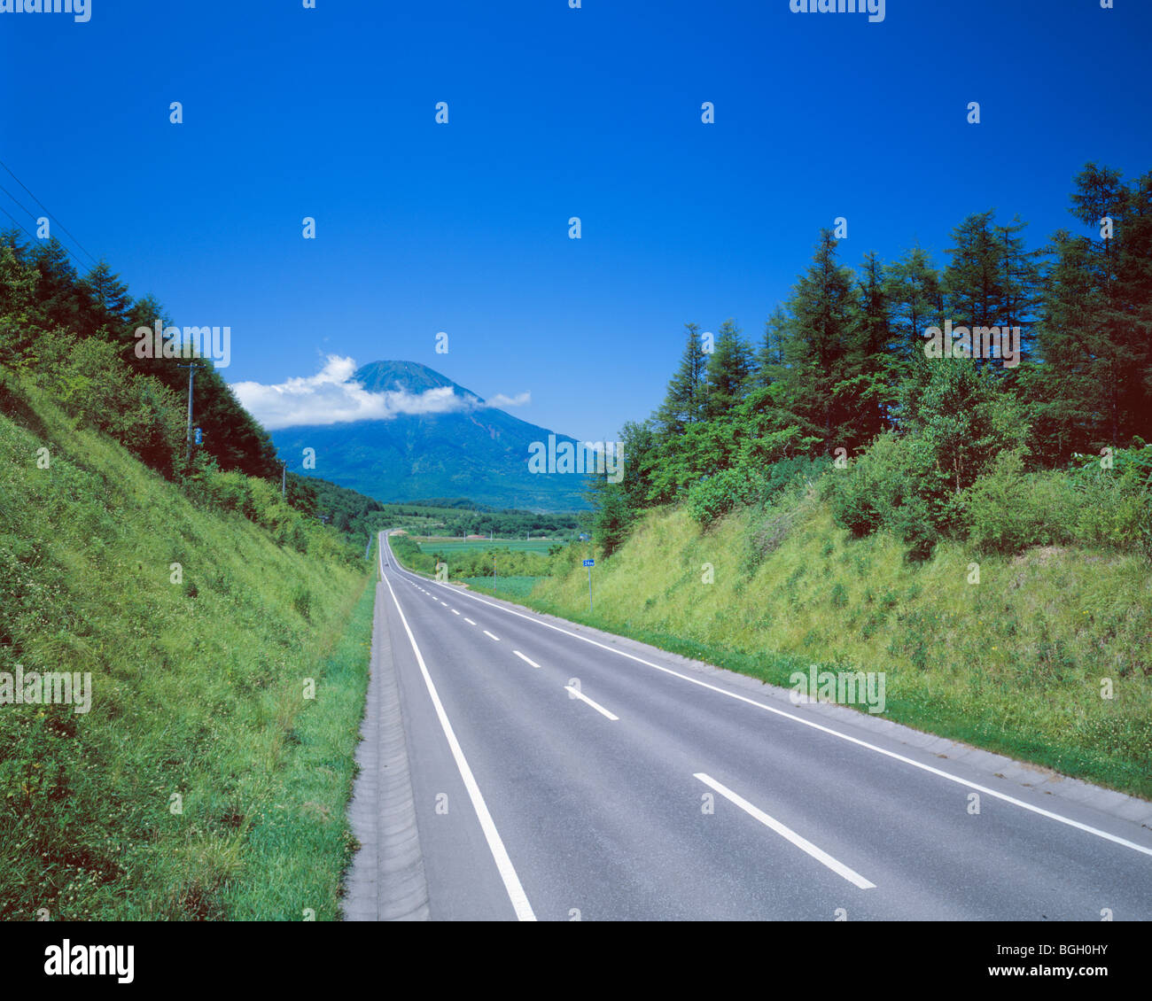 Yotei mountains hi-res stock photography and images - Alamy