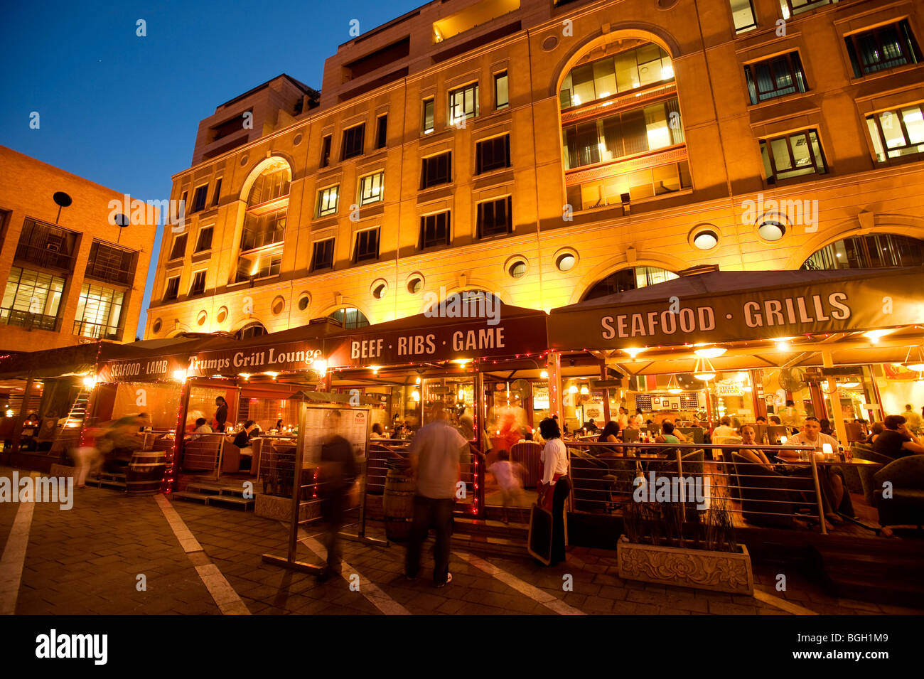 Sandton nelson mandela square hi-res stock photography and images - Alamy
