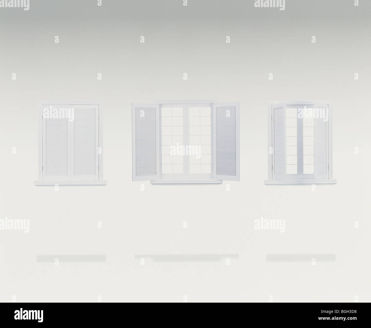 Plain shutters hi-res stock photography and images - Alamy