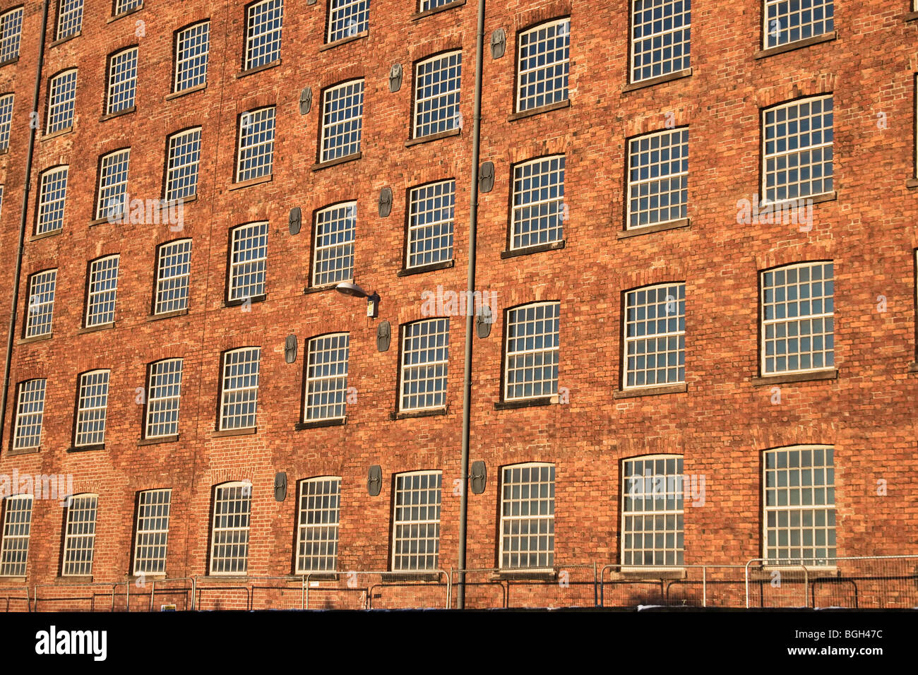 Manchester cotton mill 19th century hi-res stock photography and images ...
