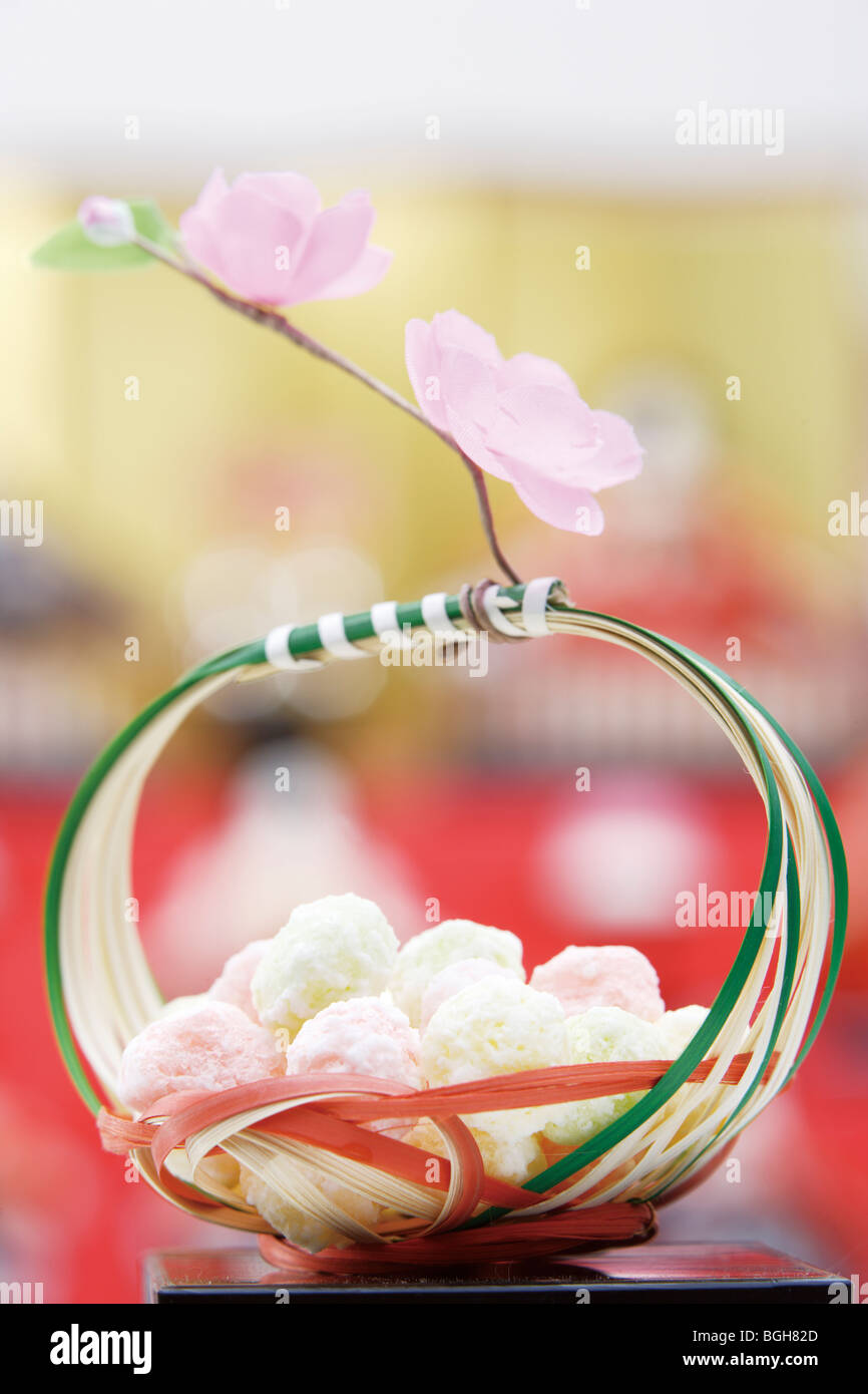 Traditional japanese flowers hi-res stock photography and images - Alamy