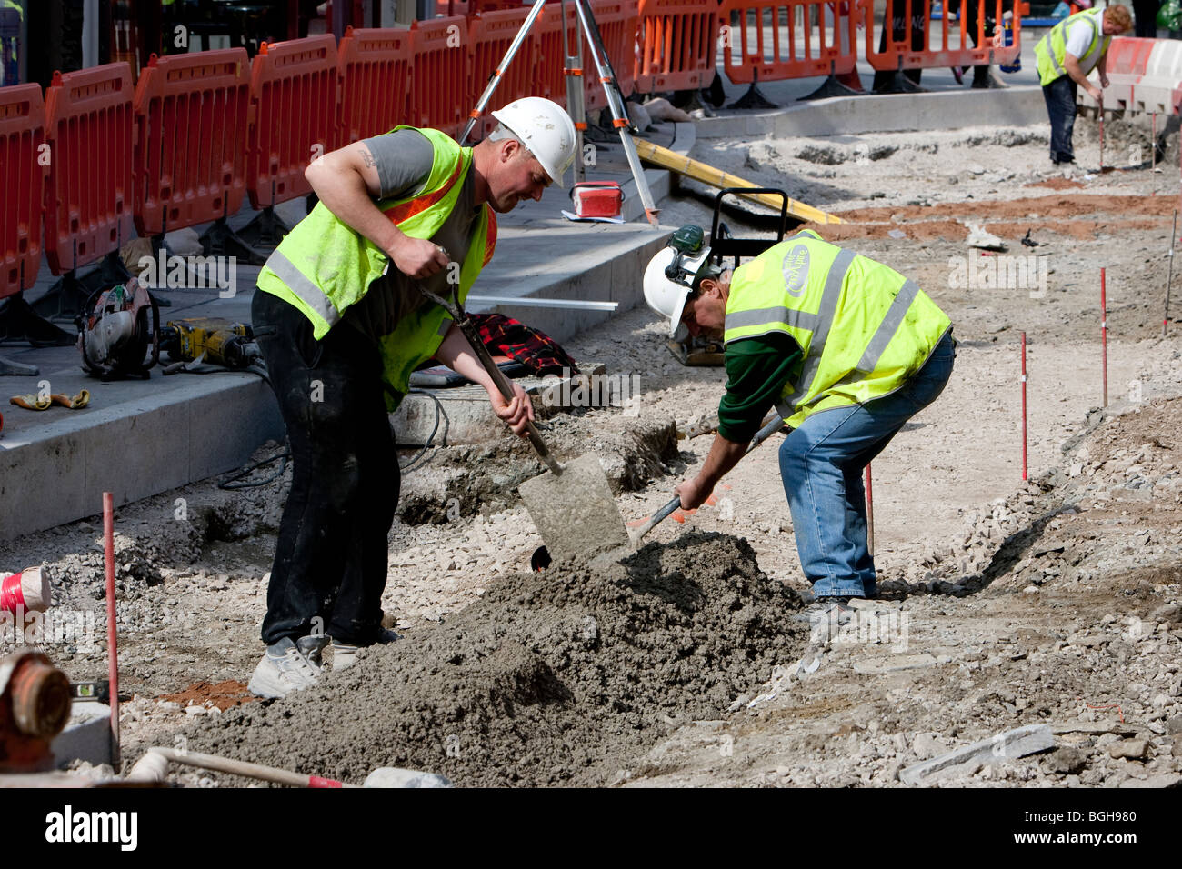 Hand mixing concrete shovel hi-res stock photography and images - Alamy
