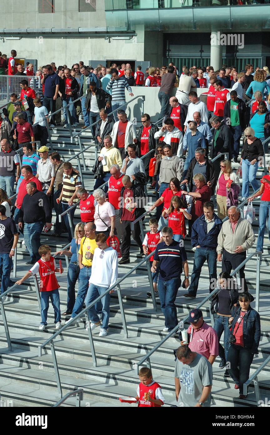 Arsenal Football Stadium Crowd High Resolution Stock Photography and ...