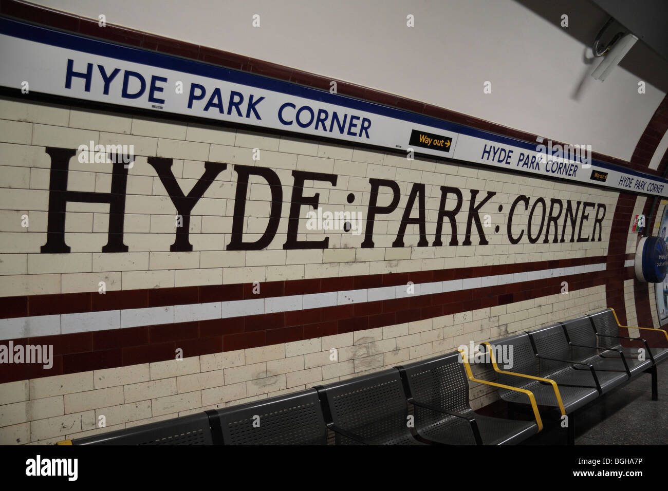 Tiled wall inside the Hyde Park Corner, London Underground station, Central London, UK Stock ...
