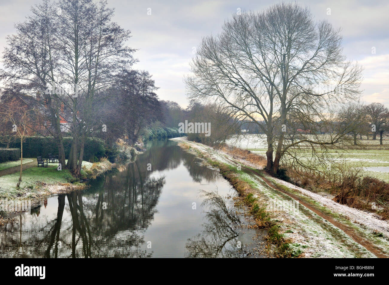 Send surrey hi-res stock photography and images - Alamy