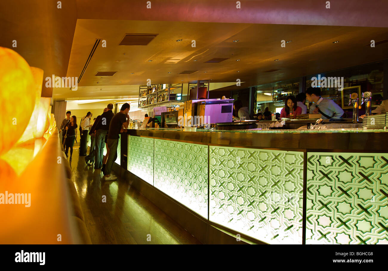 Tokyo bar. Roppongi, Tokyo, Japan Stock Photo - Alamy