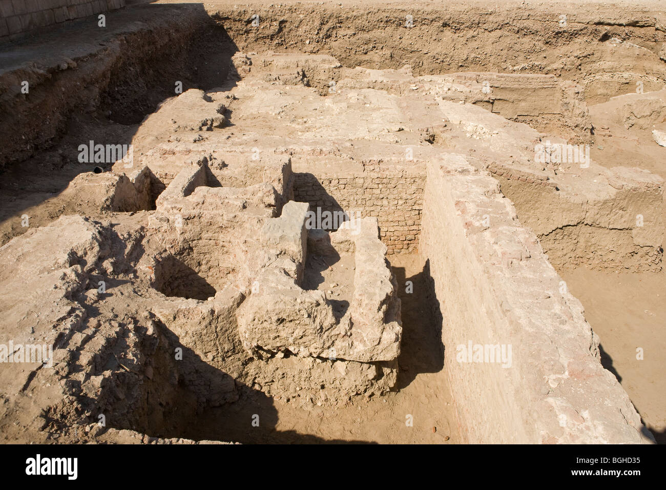Archaeological Dig Egypt High Resolution Stock Photography and Images - Alamy