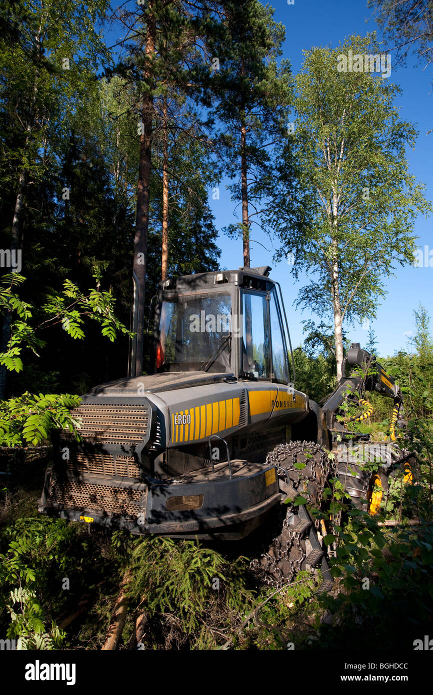 Modern logging equipment hi-res stock photography and images - Alamy