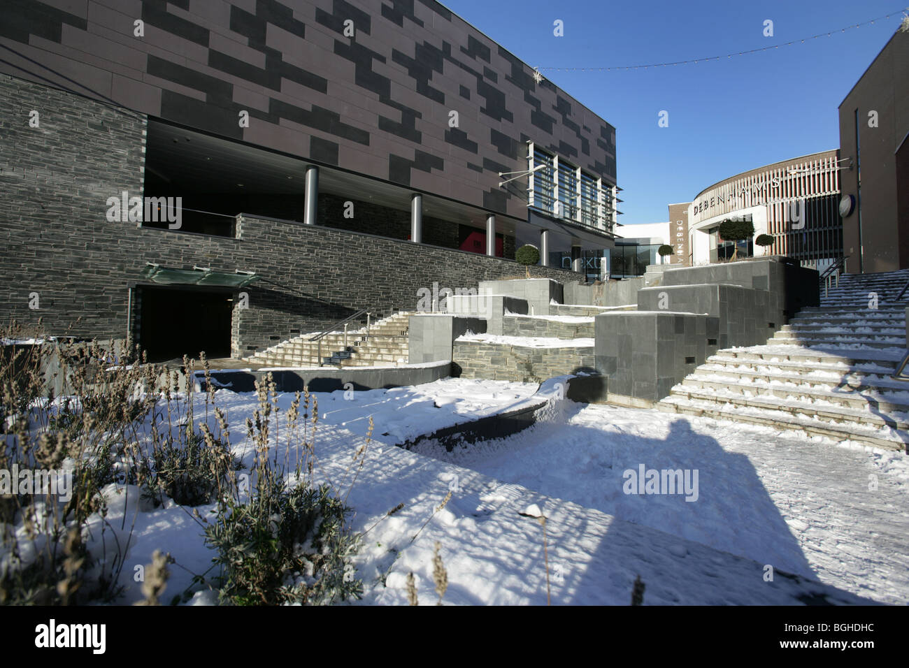 Wrexham town centre hi-res stock photography and images - Alamy