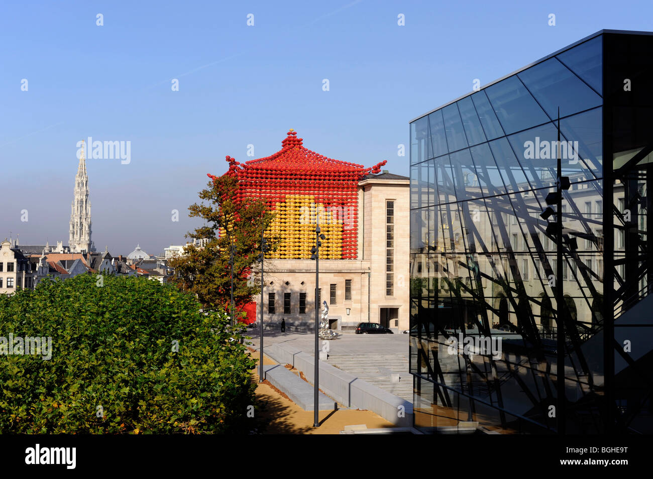 Brussels meeting center and heavenly hi-res stock photography and ...
