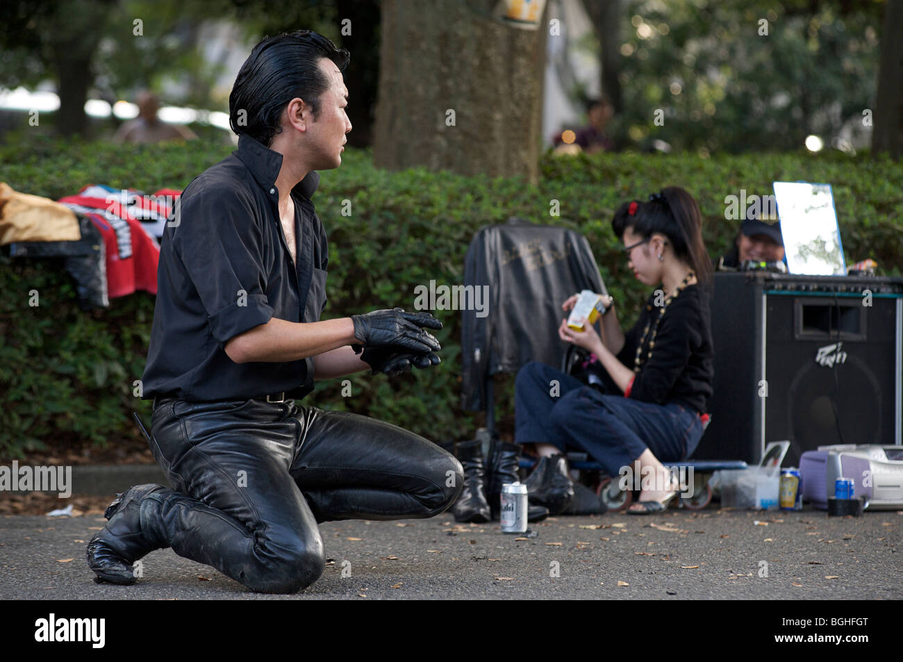Rockabilly gang at Yoyogi Park, Harajuku, Tokyo, Japan Stock Photo - Alamy