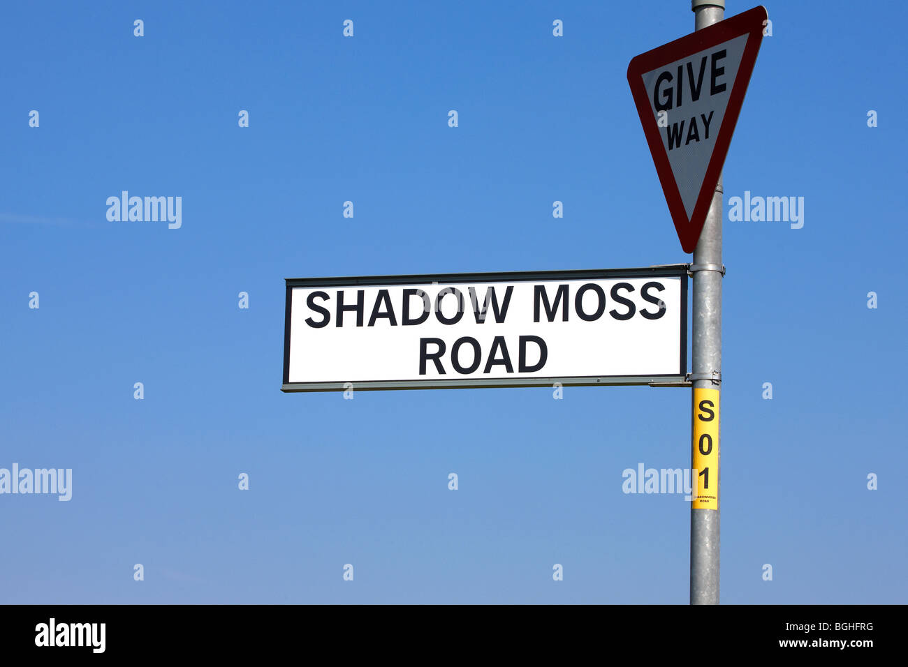 Shadow road signs hi-res stock photography and images - Alamy