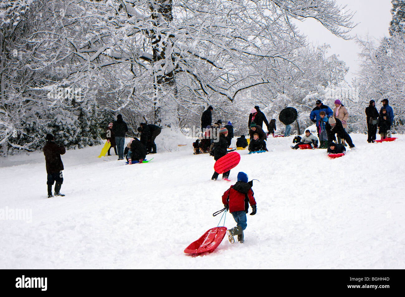 East grinstead snow hi-res stock photography and images - Alamy