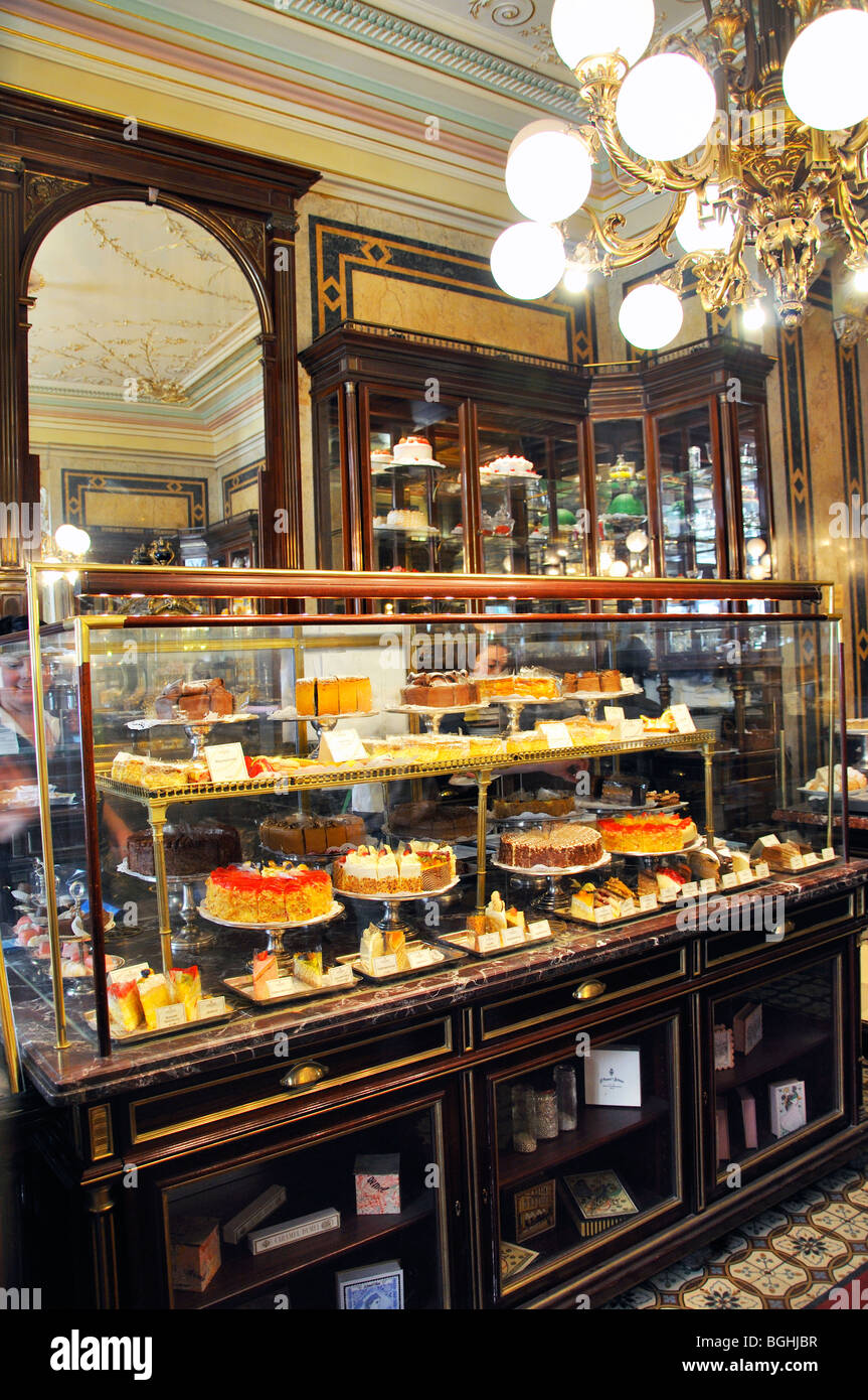 Wien cafe demel hi-res stock photography and images - Alamy