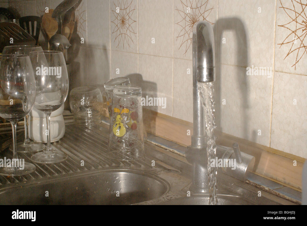 water in the kitchen Stock Photo - Alamy