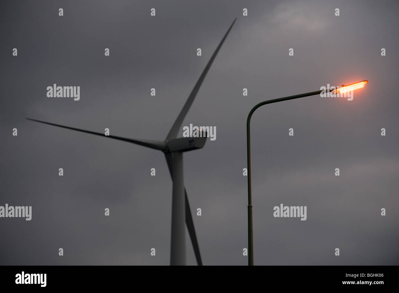 Wind turbine, Ness Point, Lowestoft, Suffolk, UK Stock Photo - Alamy