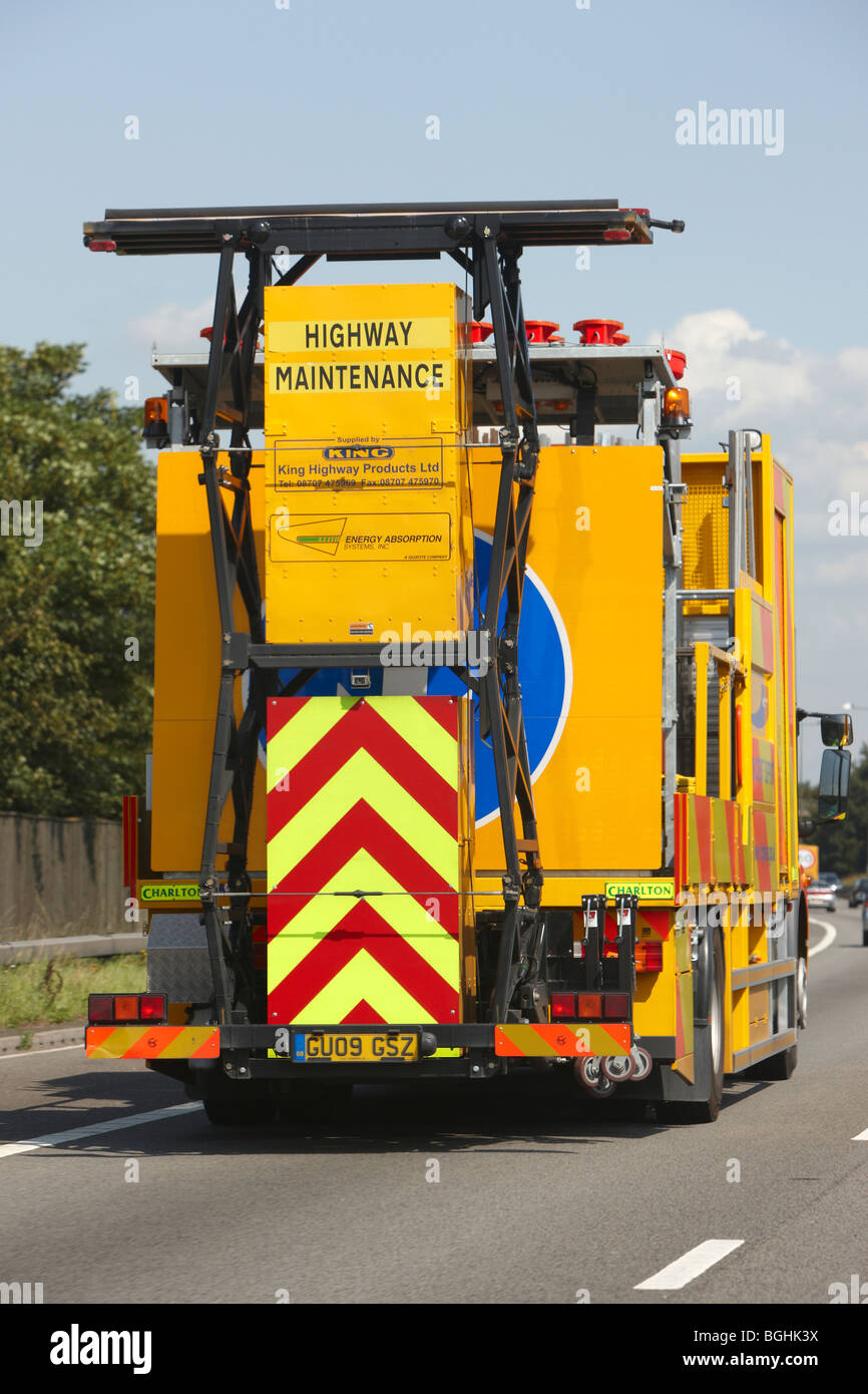 Incident support Truck on Motorway Stock Photo - Alamy