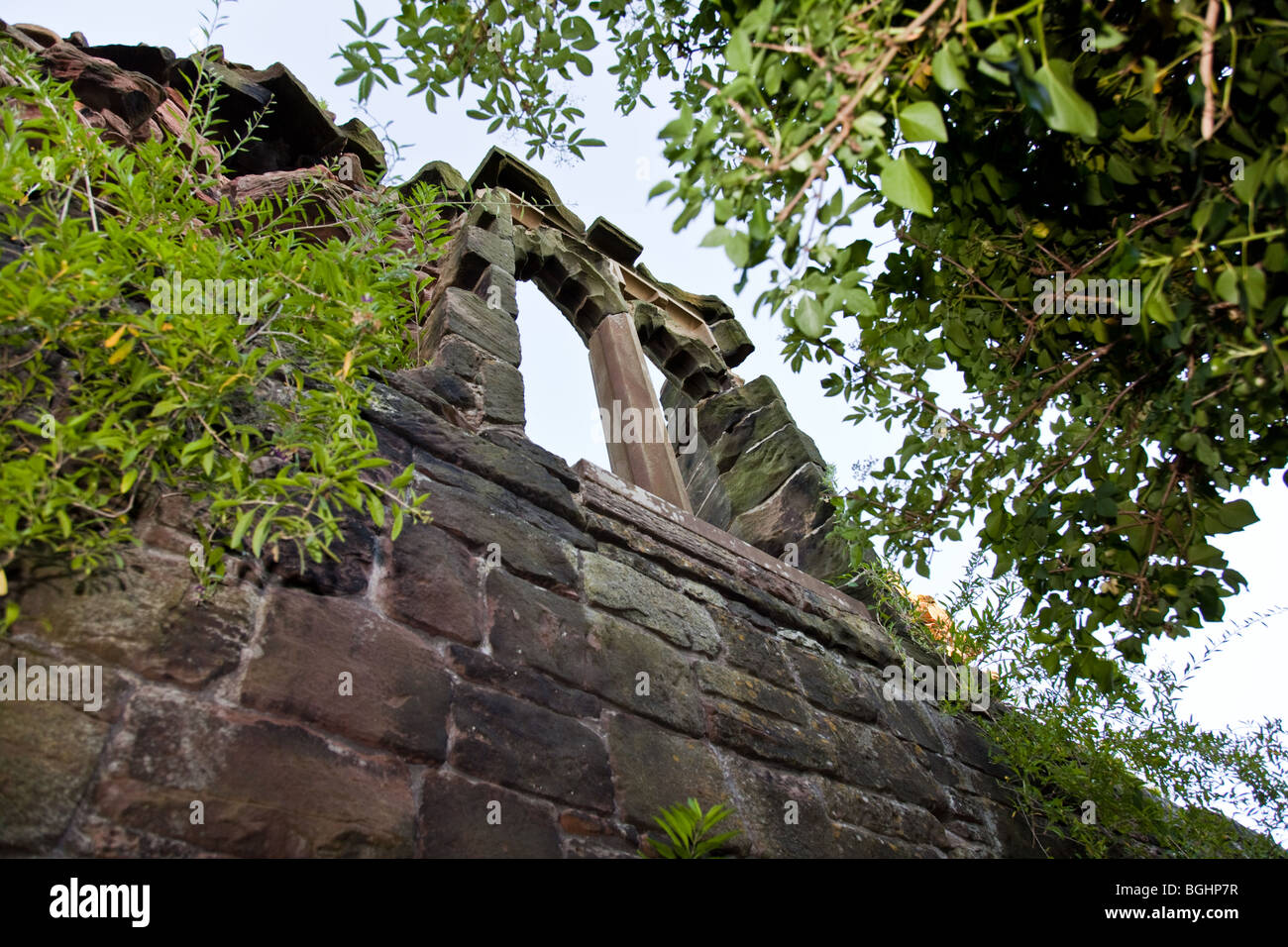 Medieval arch hi-res stock photography and images - Alamy