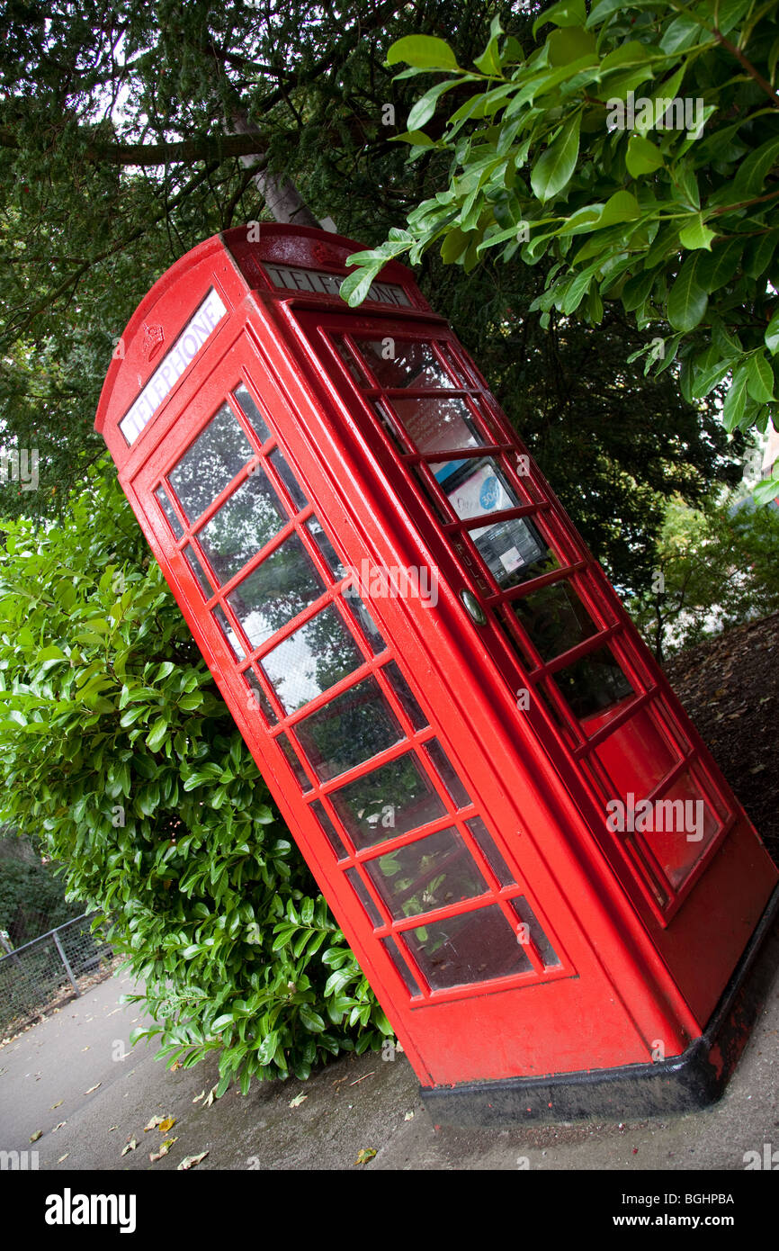Red Traditional British Telephone Box Stock Photo - Alamy Red Traditional British Telephone Box Stock Photo - Alamy
