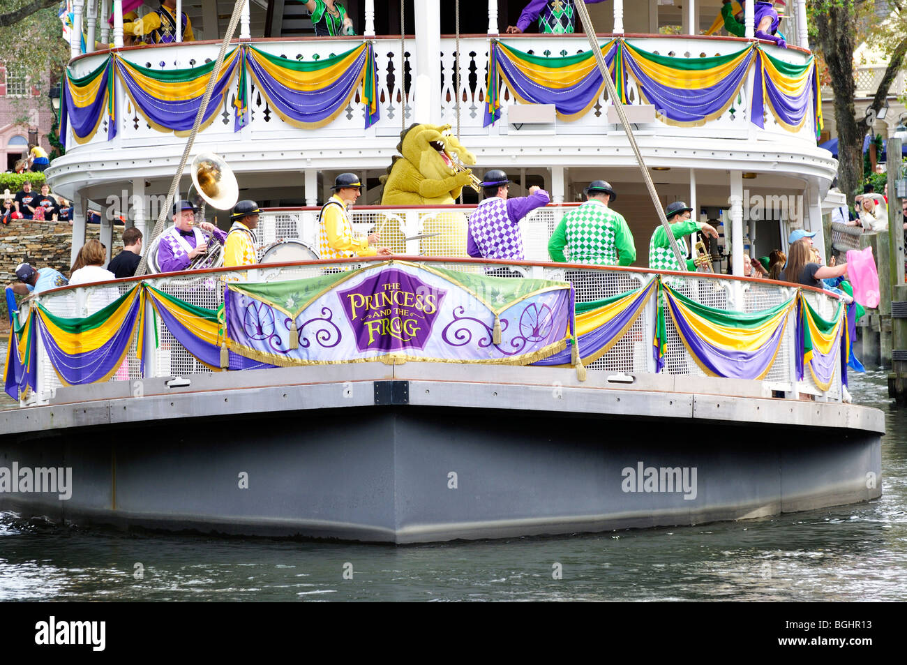 "Princess and the Frog" boat show, Disneyworld, Orlando, Florida, USA ...