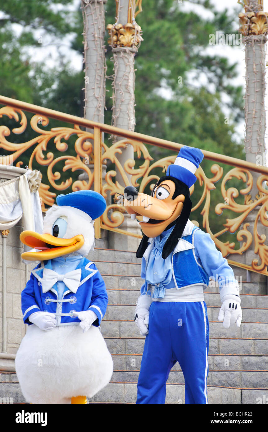 Goofy Magic Kingdom Walt Disney Stock Photos & Goofy Magic Kingdom Walt ...