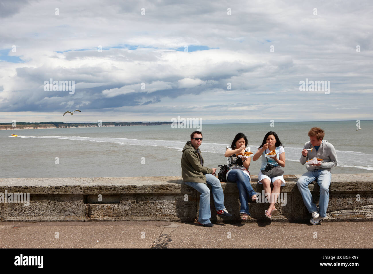 Eats coastal fish hi-res stock photography and images - Alamy