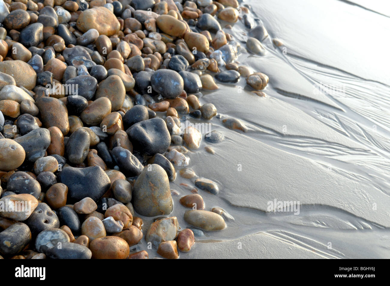 Seashore stones hi-res stock photography and images - Alamy