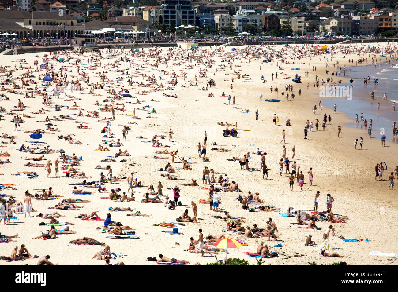 Bondi beach in Sydney crowded with people sunbathing,Sydney,Australia ...