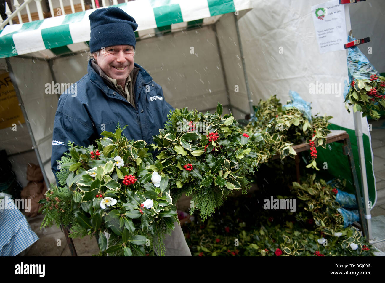 Xmas market hi-res stock photography and images - Alamy