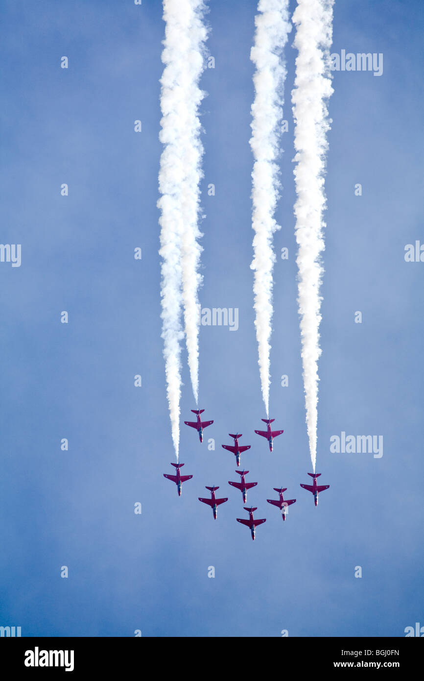 The Red Arrows at RAF Leuchars Airshow 2009, Fife, Scotland Stock Photo ...