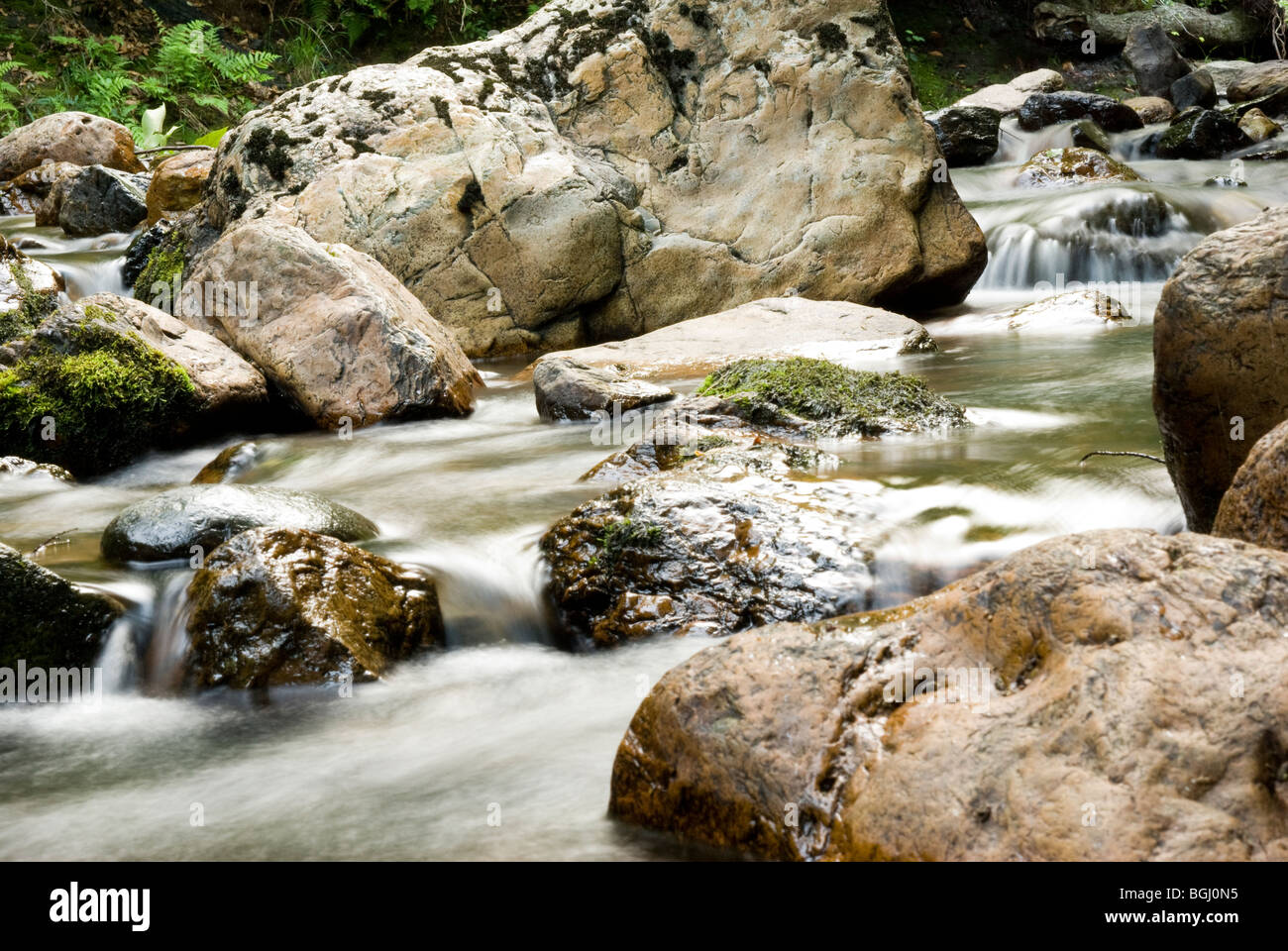 Slow water motion hi-res stock photography and images - Alamy