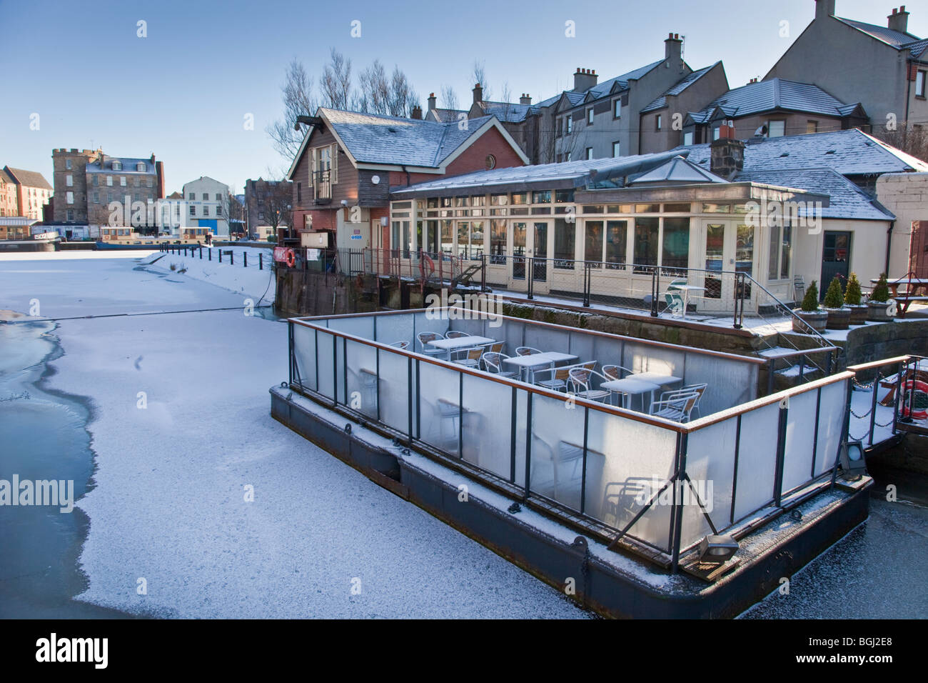 Leith waterfront hi-res stock photography and images - Alamy