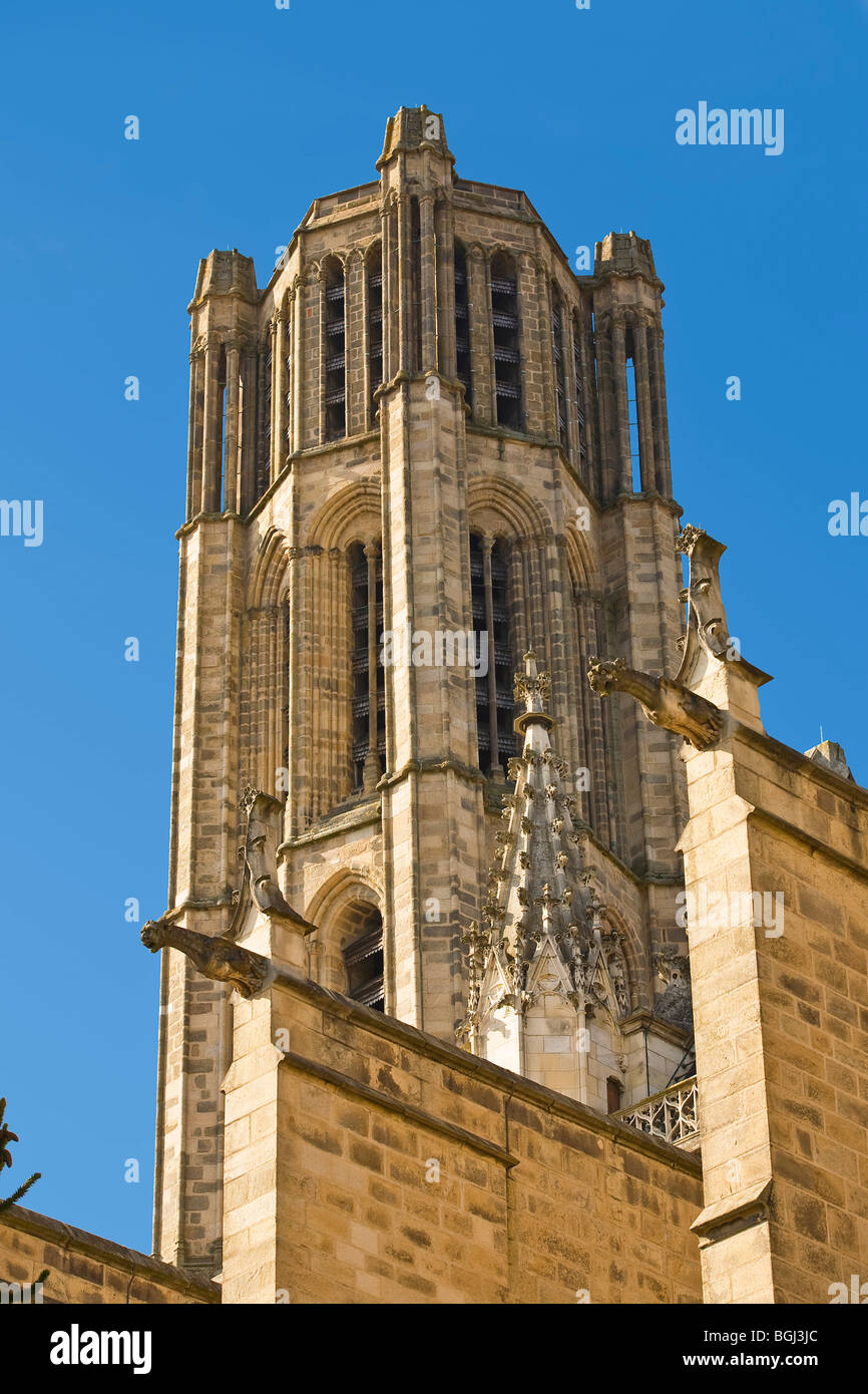 Limoges cathedral hi-res stock photography and images - Alamy