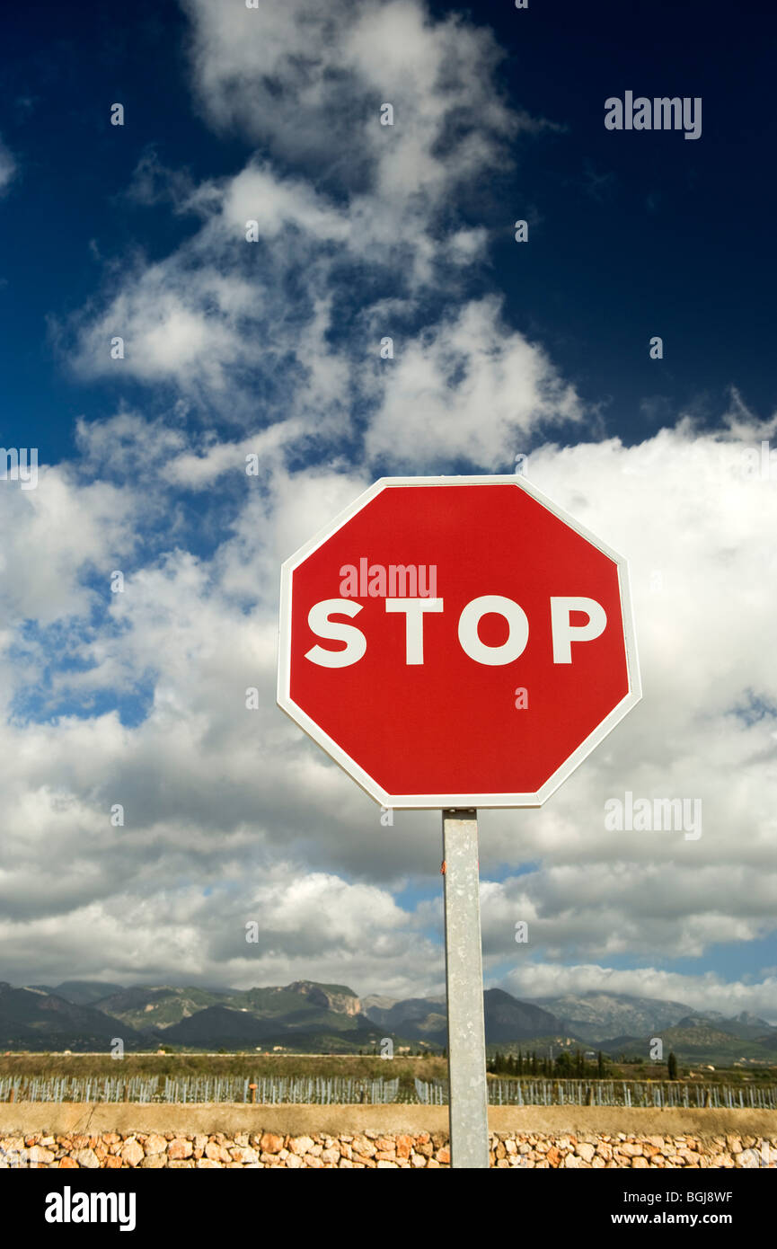 Stop vertical hi-res stock photography and images - Alamy