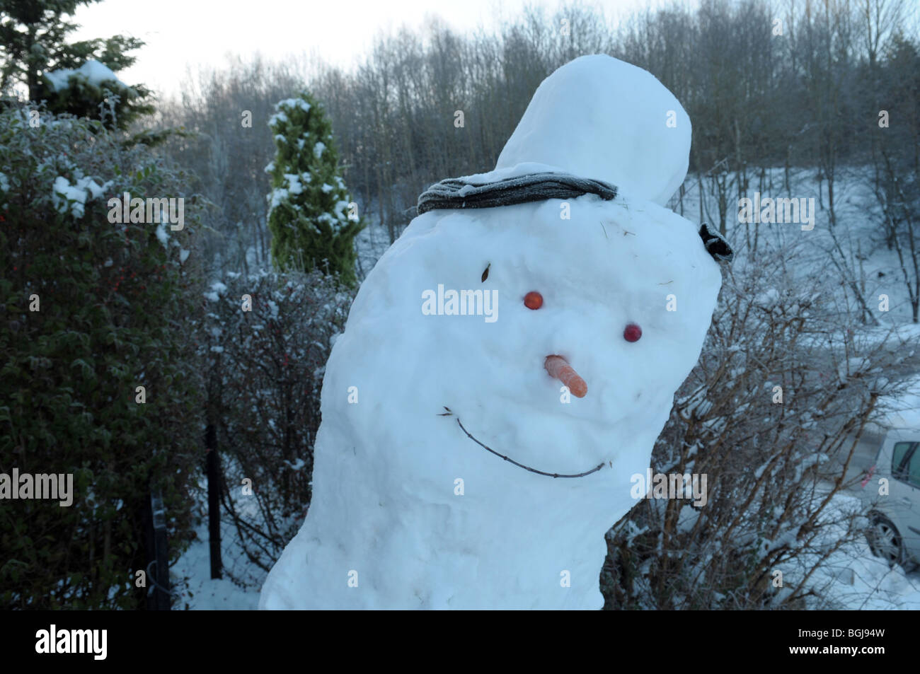 A smiling snowman Stock Photo - Alamy